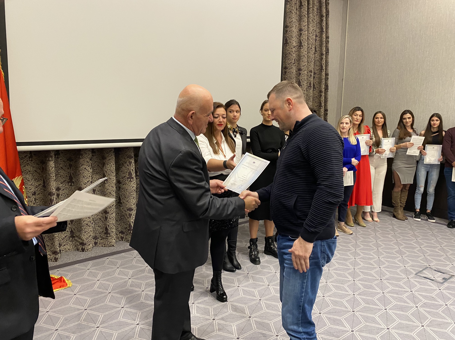 Τελετή απονομής πτυχίων ελληνικής γλώσσας στους μαθητές του ΤΕΓ ...