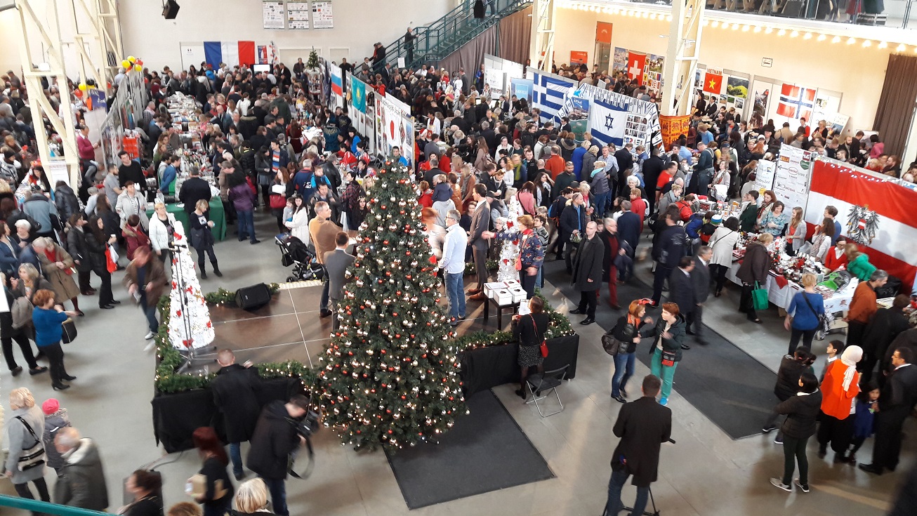 Συμμετοχή Ελληνικής Πρεσβείας στο 25ο Διεθνές Χριστουγεννιάτικο ...