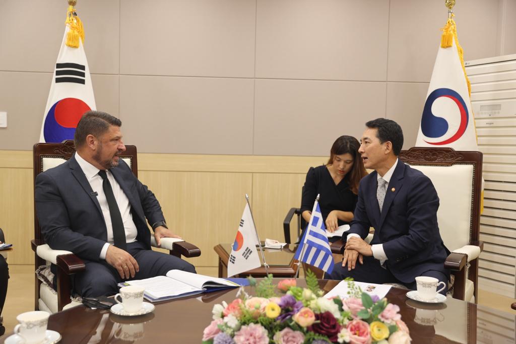 Επίσκεψη Υφυπουργού Αμυνας κ. Ν. Χαρδαλιά - Νέα της Πρεσβείας